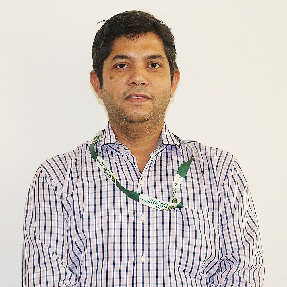 Dr. Paritosh Srivastava - Noida International University